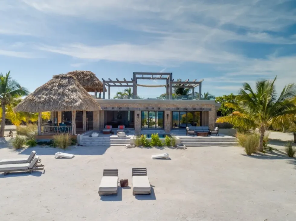 24 hours at Belize's Most Private Island - Gecko Vacation Rentals